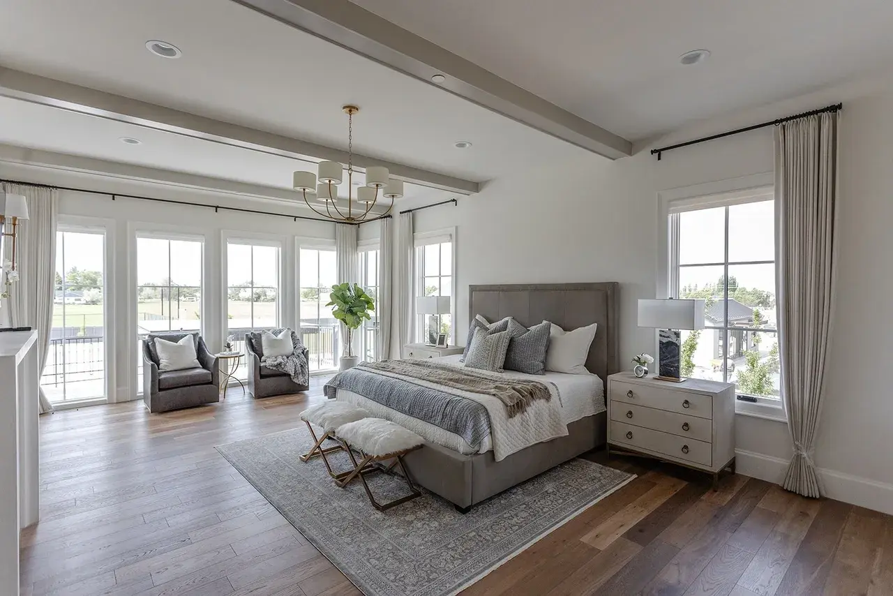 Luxury Custom Home Portfolio | E Builders